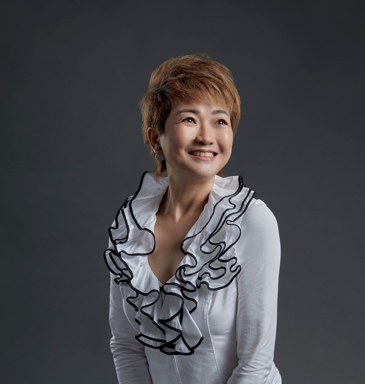 Sarah Lee | Manulife Pro Financial Adviser