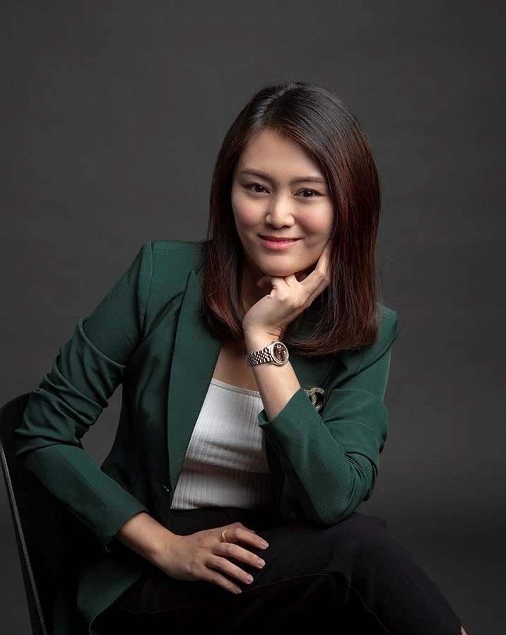 Angela Tan | Manulife Pro Financial Adviser